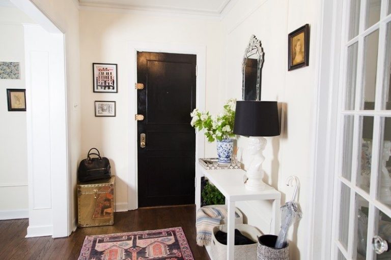 7 Ideas for a Well-Designed Entryway | Tips & Inspiration | Leedy Interiors